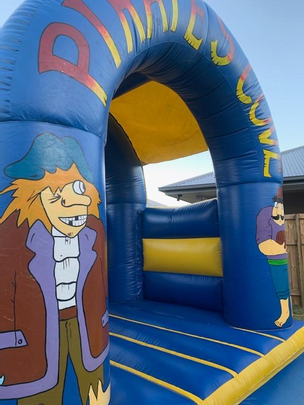 A-Leap Jumping Castle Hire: Gold Coast
