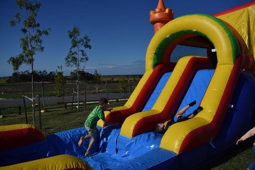 Super Castle - Jumping Castle Hire